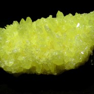 Le soufre minéral est un élément essentiel pour la vie sur Terre